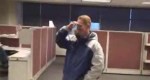 Ultimate Cubicle Prank - Video auf bildschirmarbeiter.com