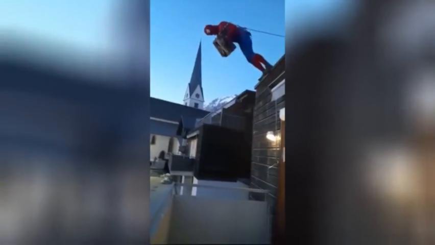 Spiderman - Fail - Video auf bildschirmarbeiter.com